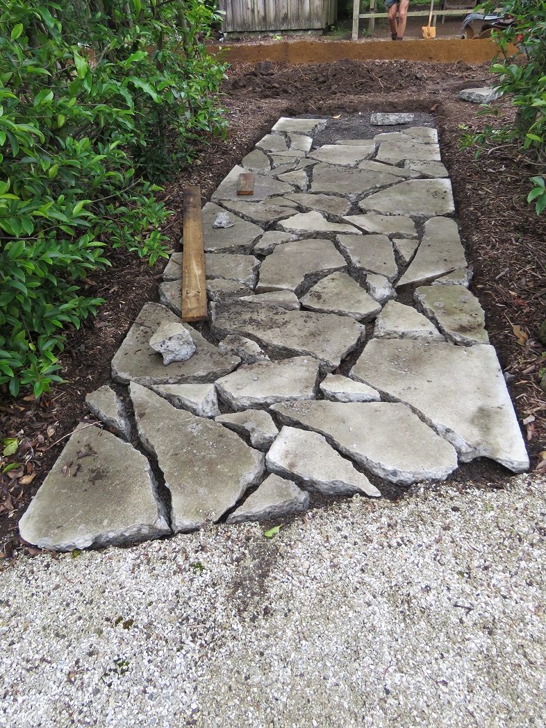 Crazy paving | Tikorangi The Jury Garden